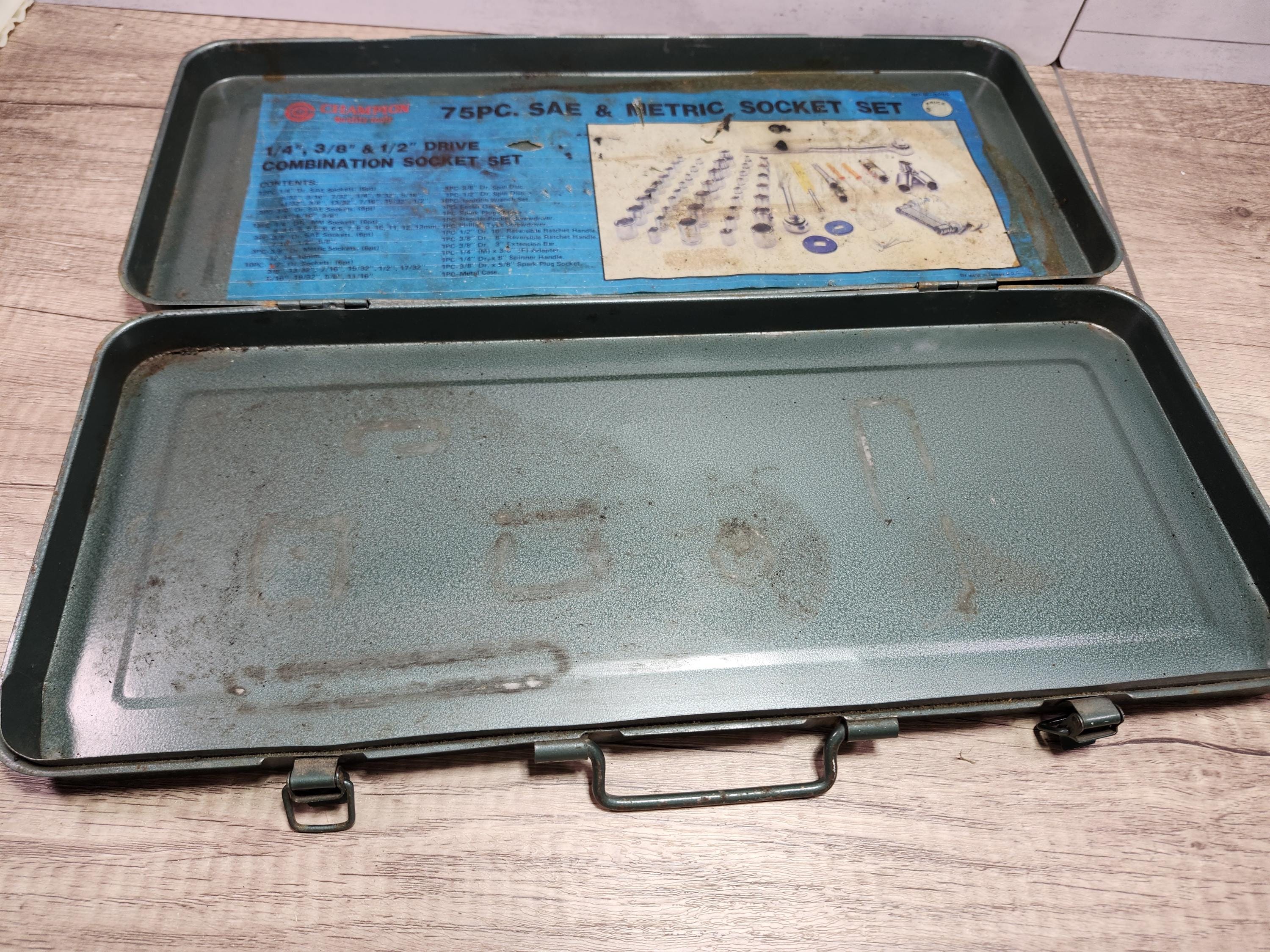 Vintage Champion Socket Set Metal Case: Blue Green Tool Box - Etsy