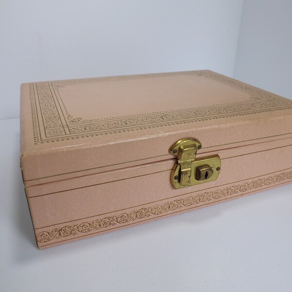 Shop Mele Jewelry Box - Etsy