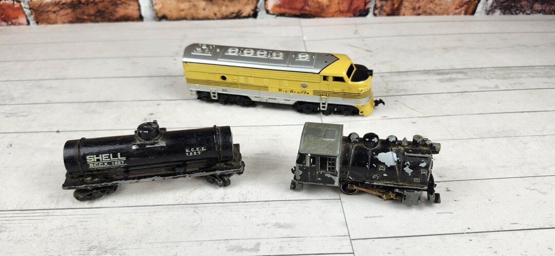 Vintage Metal Set of 3 Toy Trains: Small Cozy Cottage Decor Display - Etsy
