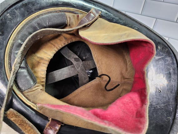 Firefighter helmet, Engine 2 WFD, hat, vintage, man c… - Gem