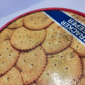 Ritz Cracker Keeper 1982 Cracker Tin, Vintage, Storage, Kitchen Decor ...