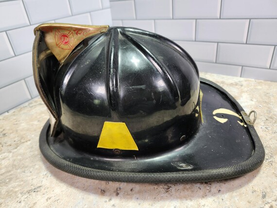 Firefighter helmet, Engine 2 WFD, hat, vintage, man c… - Gem