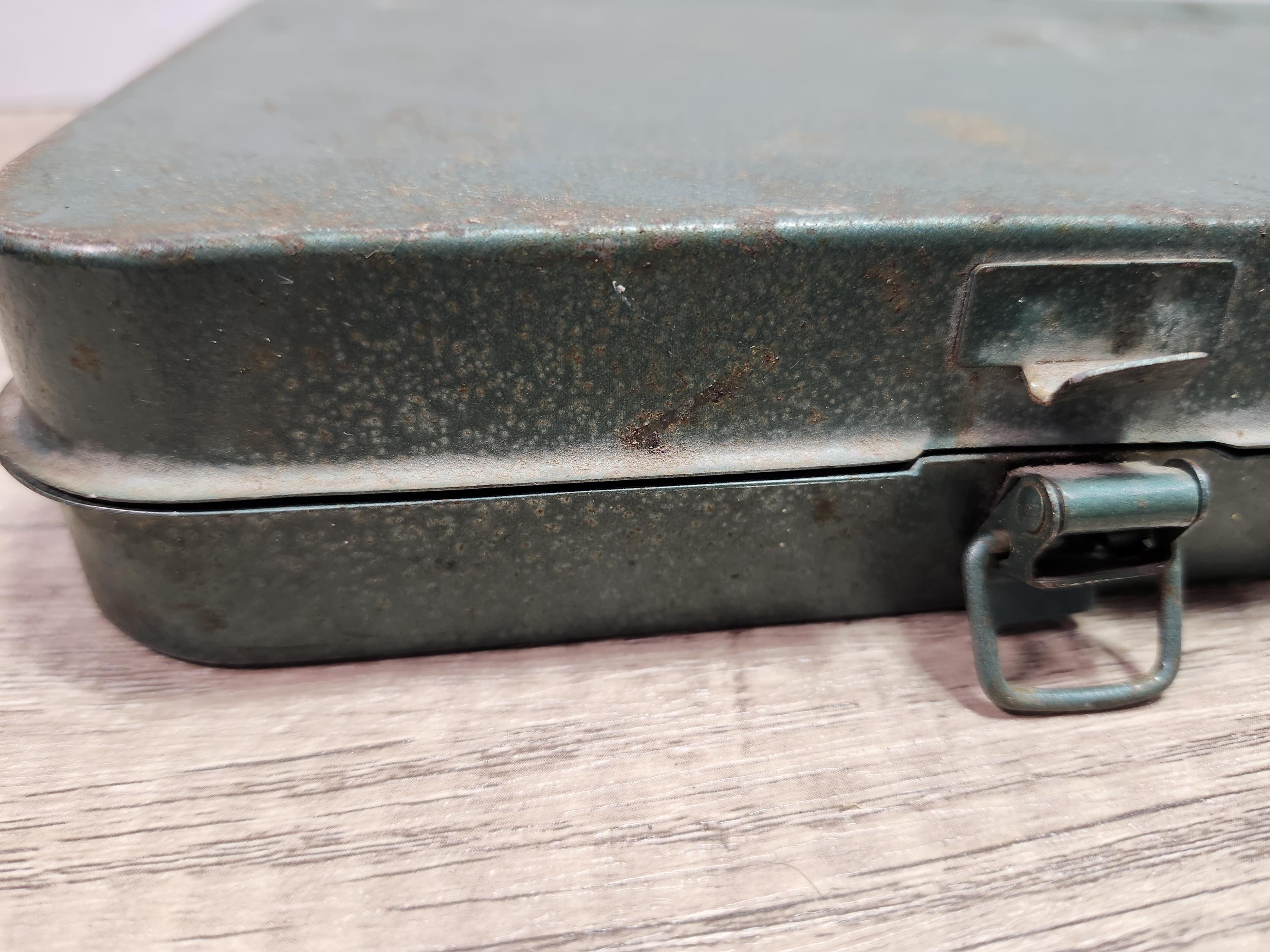 Vintage Champion Socket Set Metal Case: Blue Green Tool Box - Etsy