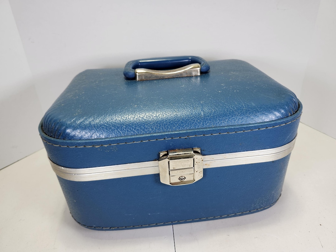 Unmarked Train Case, Vintage, Blue, Luggage, Travel, Vacation ...