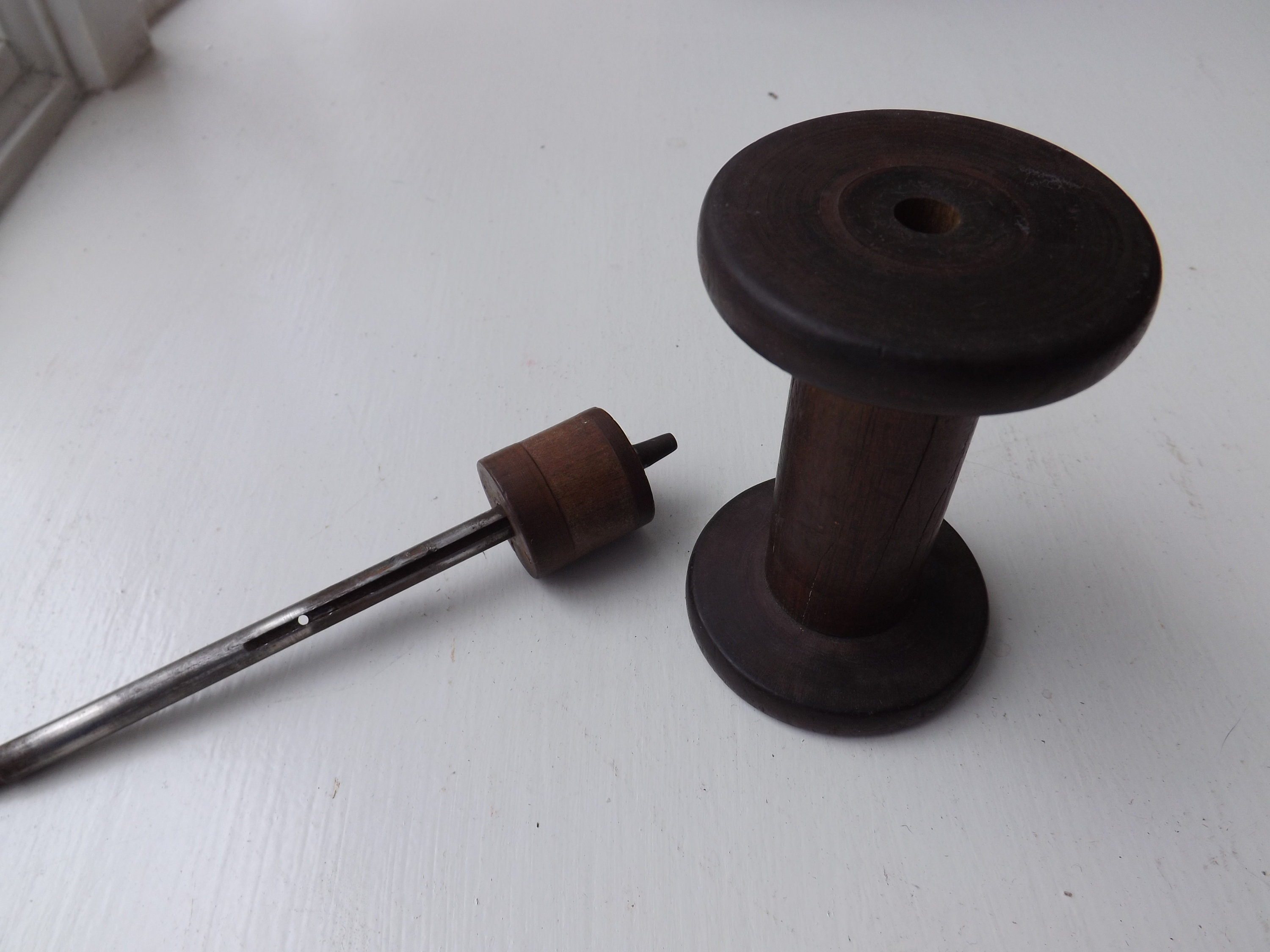 Small Wooden Spool With Metal Insert Bobbin Industrial - Etsy