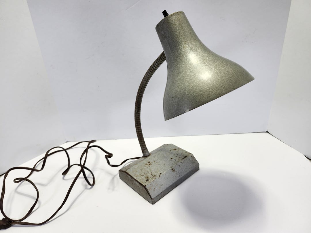 Vintage Underwriters Laboratories Table Lamp, Decoration, Metal Grey ...