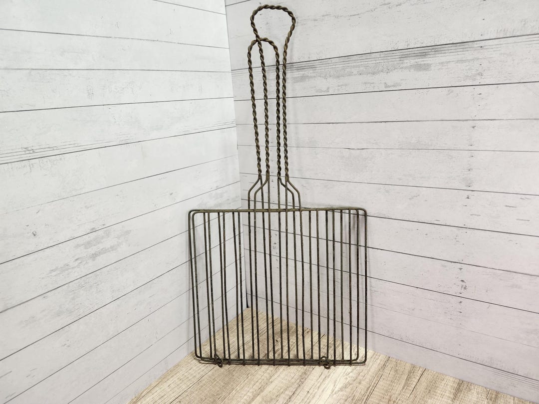 Vintage Wire Campfire Toaster: Retro Kitchen Decor - Etsy