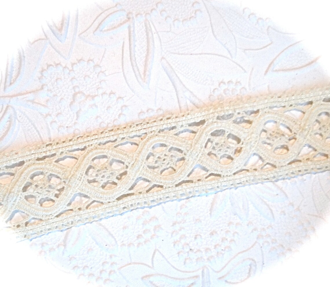 Vintage Ivory Lace Crocheted Lace Costume Trim Doll Making - Etsy