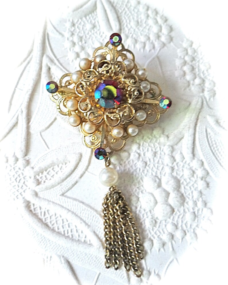 Gold Pearl & Rhinestone Brooch With Tassel Costume Jewelry - Etsy