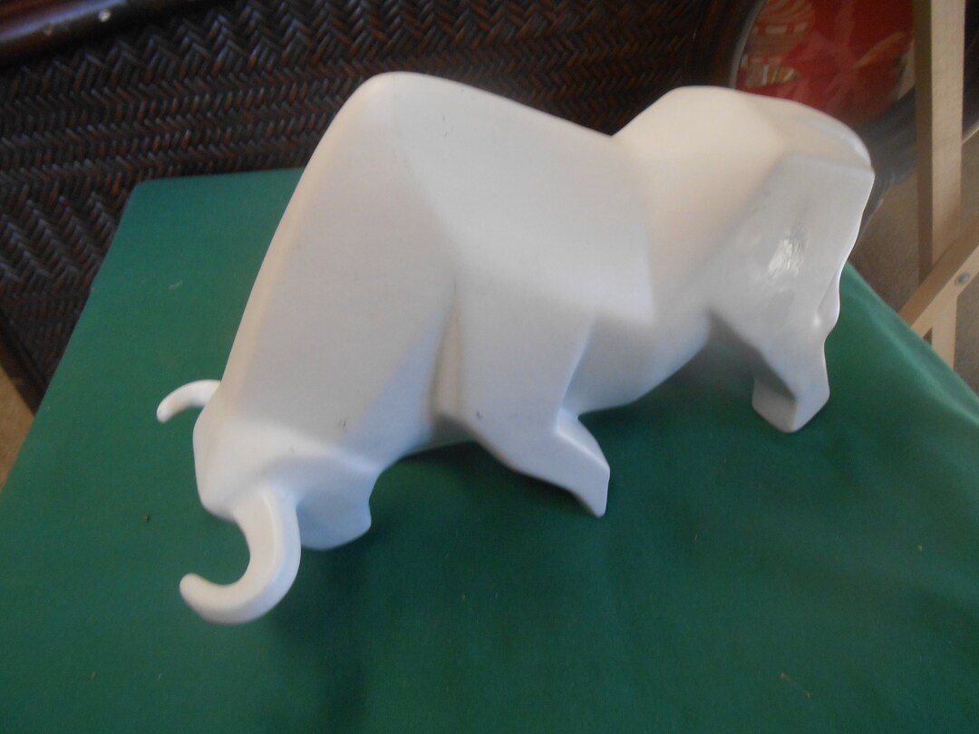 TORO the Bull Statue - Etsy