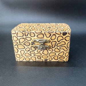 Leopard Print Hand Burned Wooden Box, Pyrography, Jewelry Box, Treasure ...
