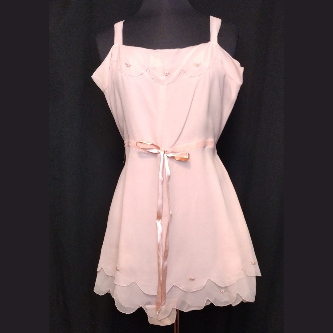 1920's 20s Step in Teddy / Pink Silk Crepe Scalloped - Etsy