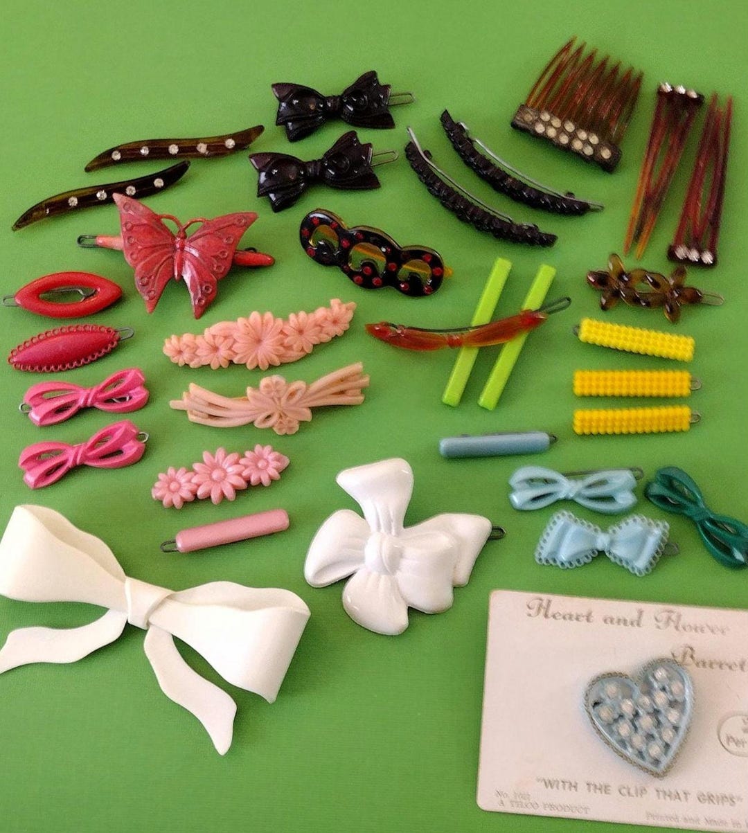 Vintage Hair Accessories Collection / 1940's 40s 1950's 50s / Plastic ...