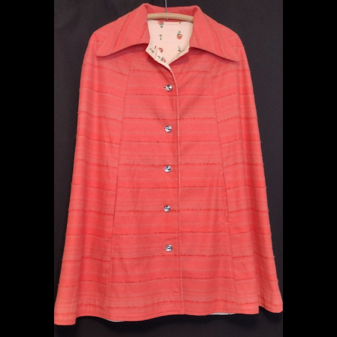 1960's Coral Pink Wool Cape W/ Floral Lining 60s / 70s - Etsy