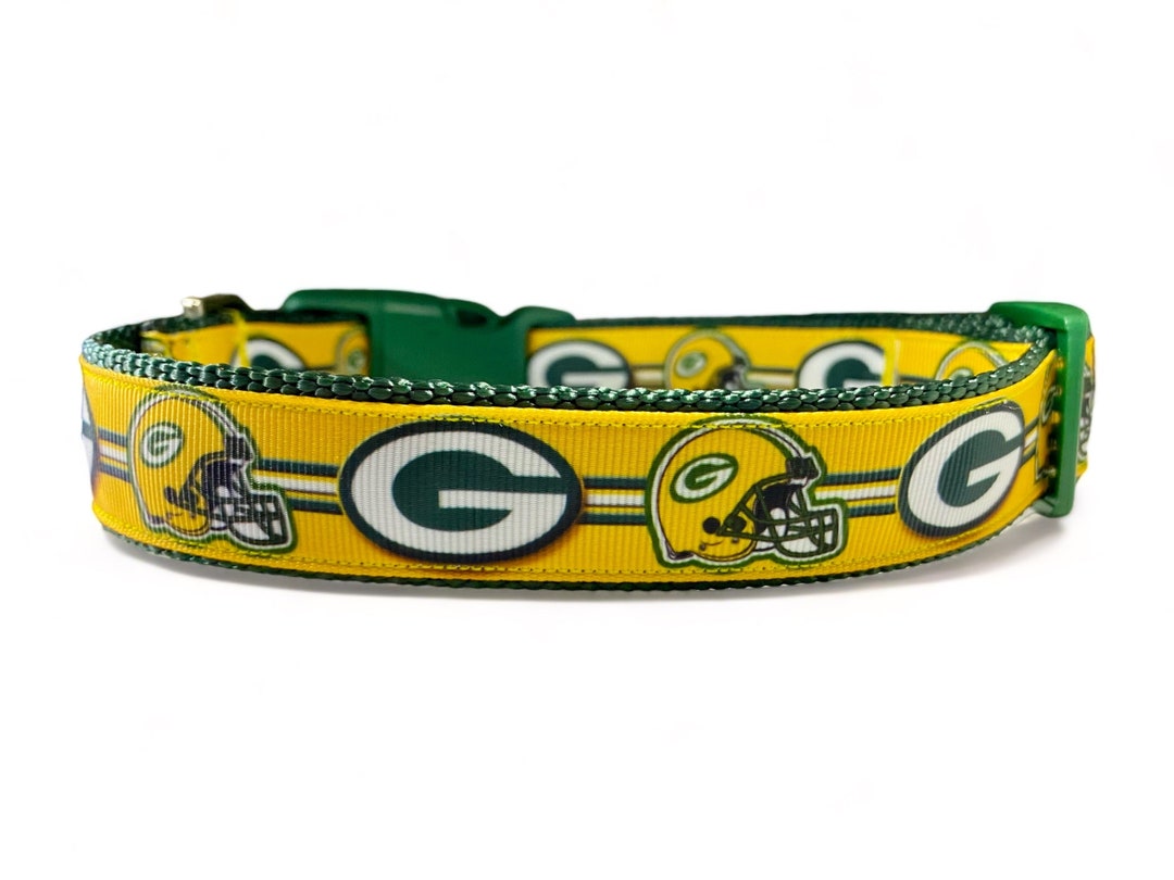 Green Bay Packers - Sports Team - Football - Yellow - Green - Dog ...