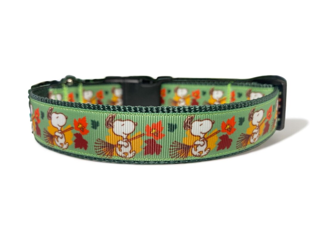Beagle - Leaves - Fall - Seasonal - Green - Dog Collar - 1" or 3/4 ...