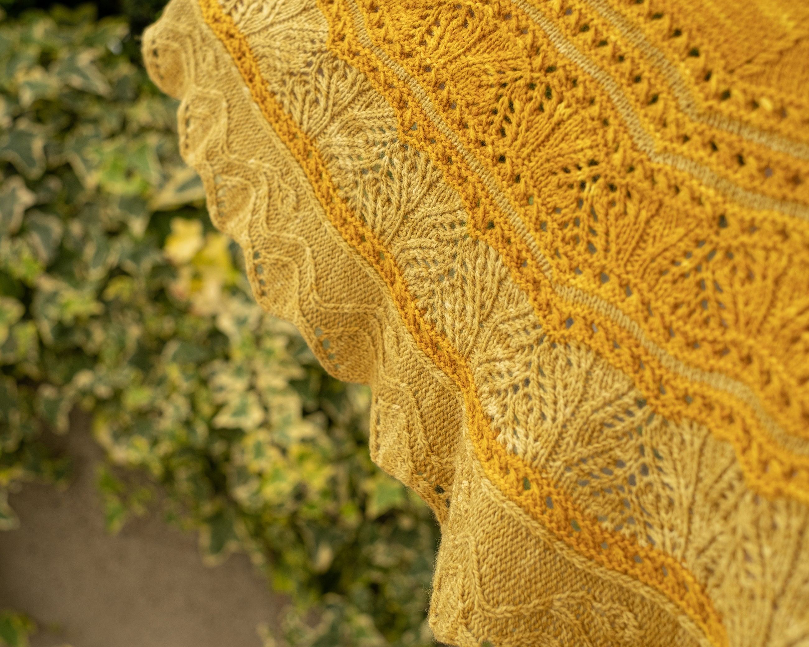 Flowing Leaves Shawl knitting Pattern Pdf - Etsy