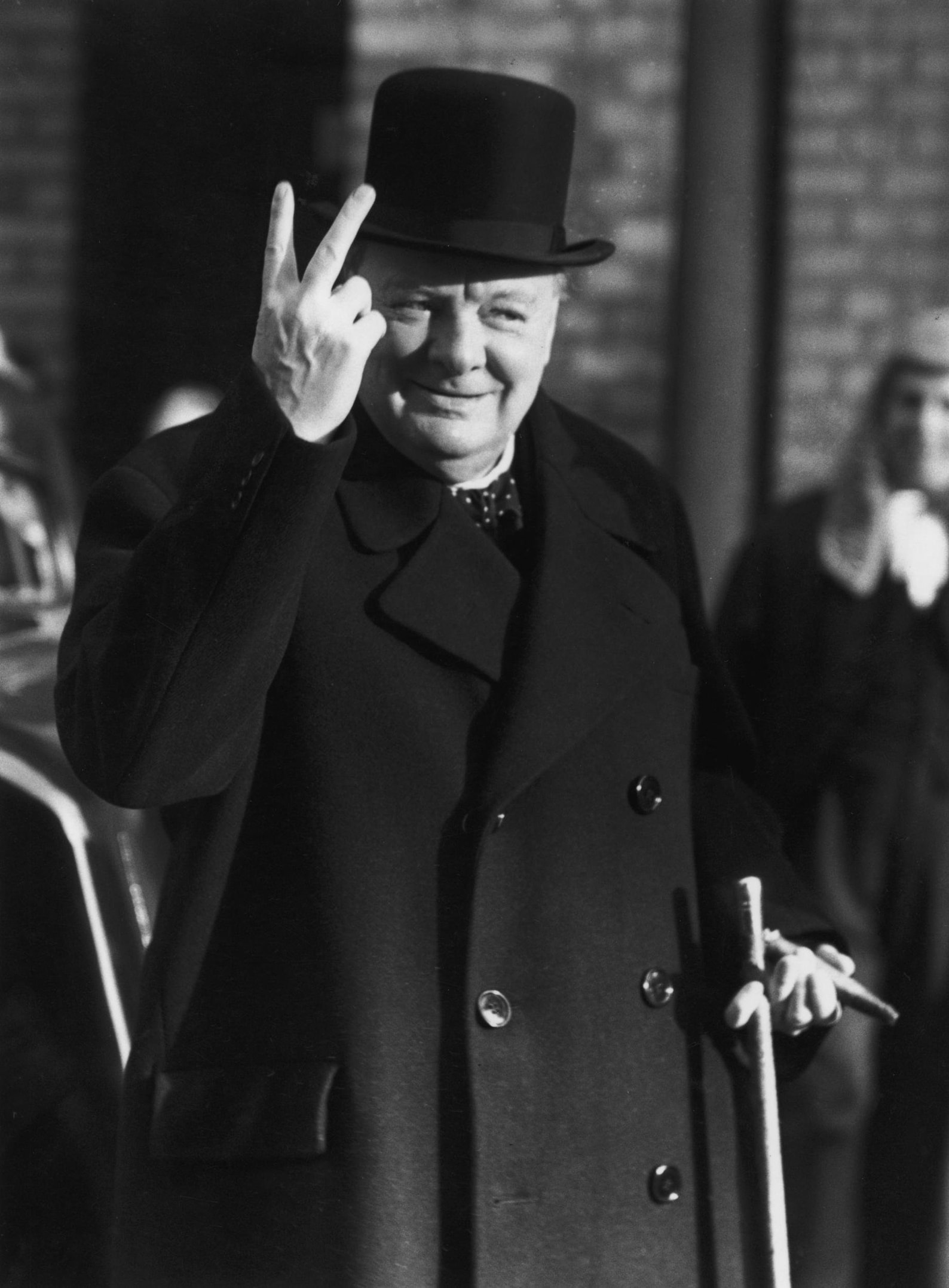 Winston Churchill 5x7 Iconic Peace Sign Post-War WWII Black | Etsy