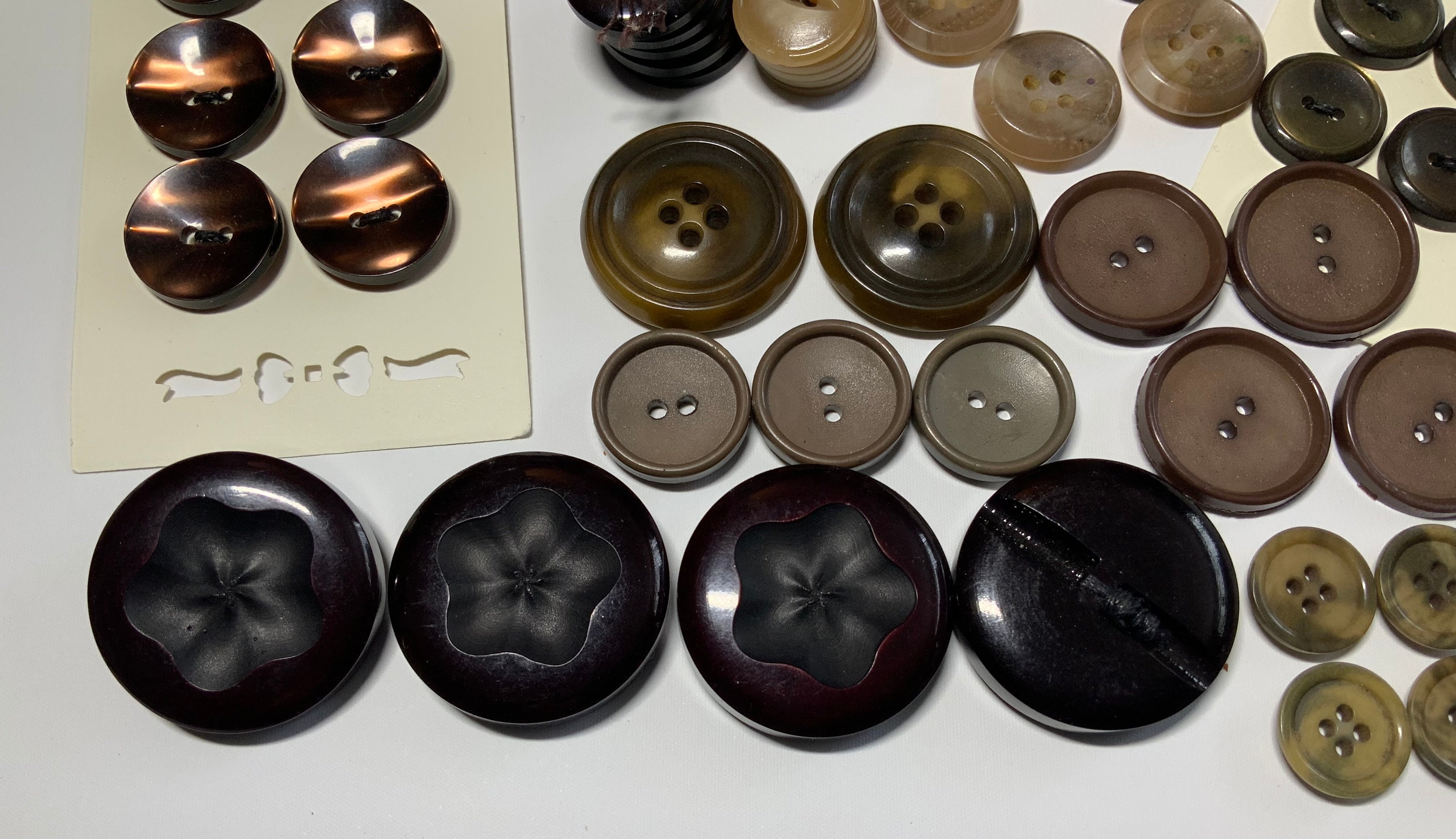 Vintage Brown Buttons - Etsy