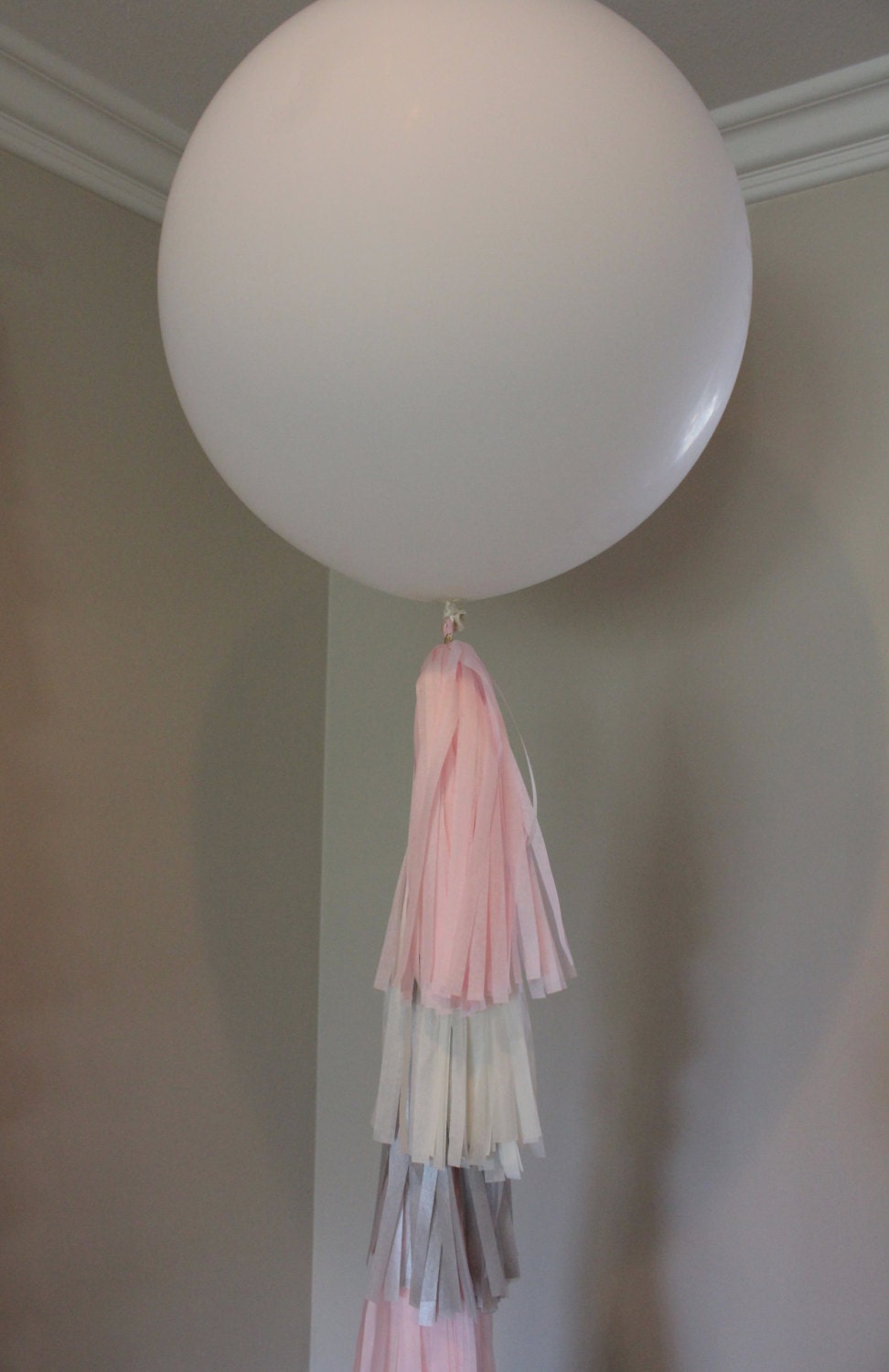 Giant 36 Inch Balloon Tissue Paper Tassel // à La Mode // | Etsy