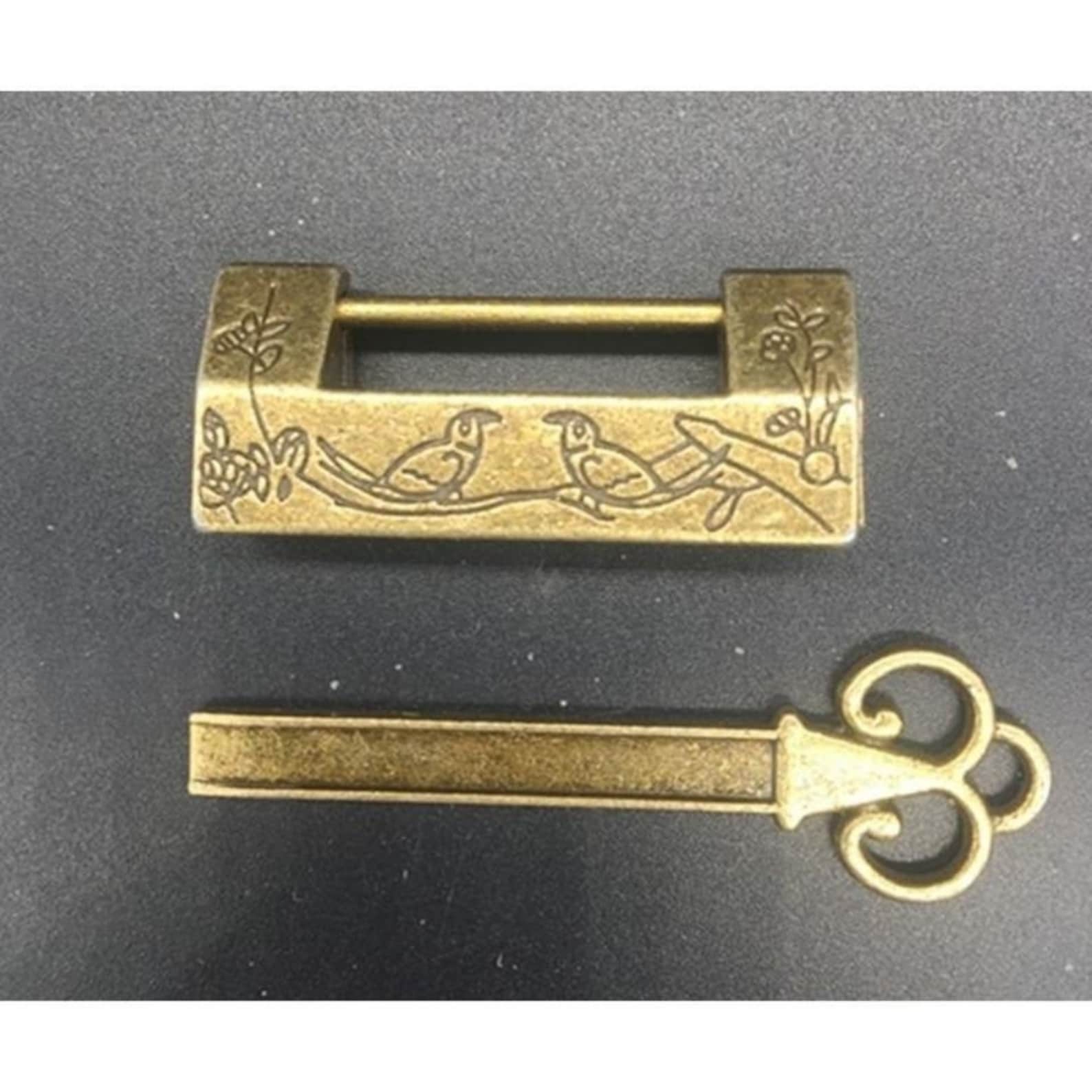 Chinese Antique Pure Copper Lock Hand Carved Flower and Bird Patterns ...