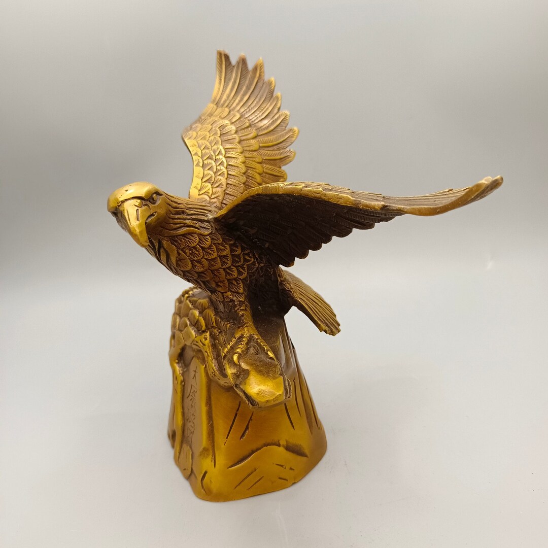 Chinese Antique Pure Copper Handcrafted Spread the Wings Eagle Statue ...