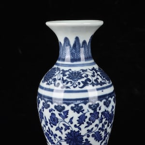 Blue and White Porcelain Vase Pure Hand-painted Lotus Pattern,beautiful ...