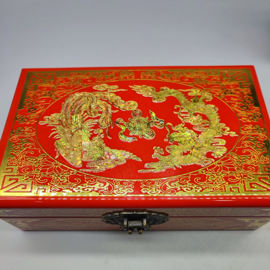 Chinese Pure Hand Carved Wood Carving Lacquer Dragon and Phoenix ...