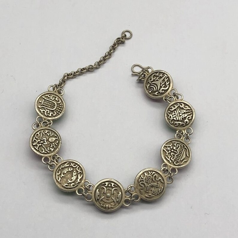 Chinese Antique Pure Handmade Silver Carving Inlaid With Gem Exquisite ...