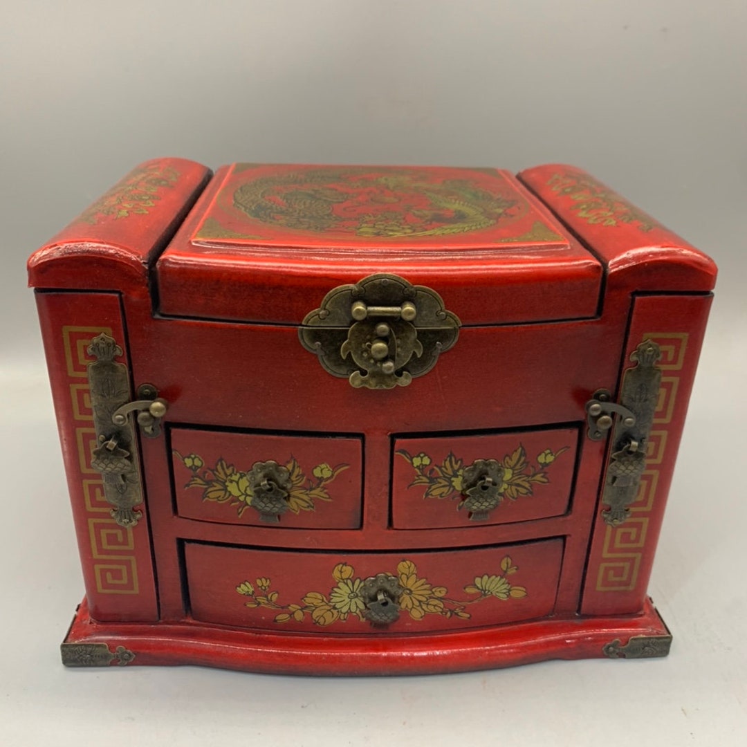 Chinese Antique Hand Carved Lacquer Dragon and Phoenix Pattern Jewelry ...