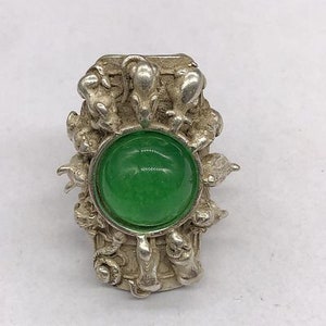 Chinese Hand Carving Chinese Zodiac Statue Inlaid With Jade Exquisite ...