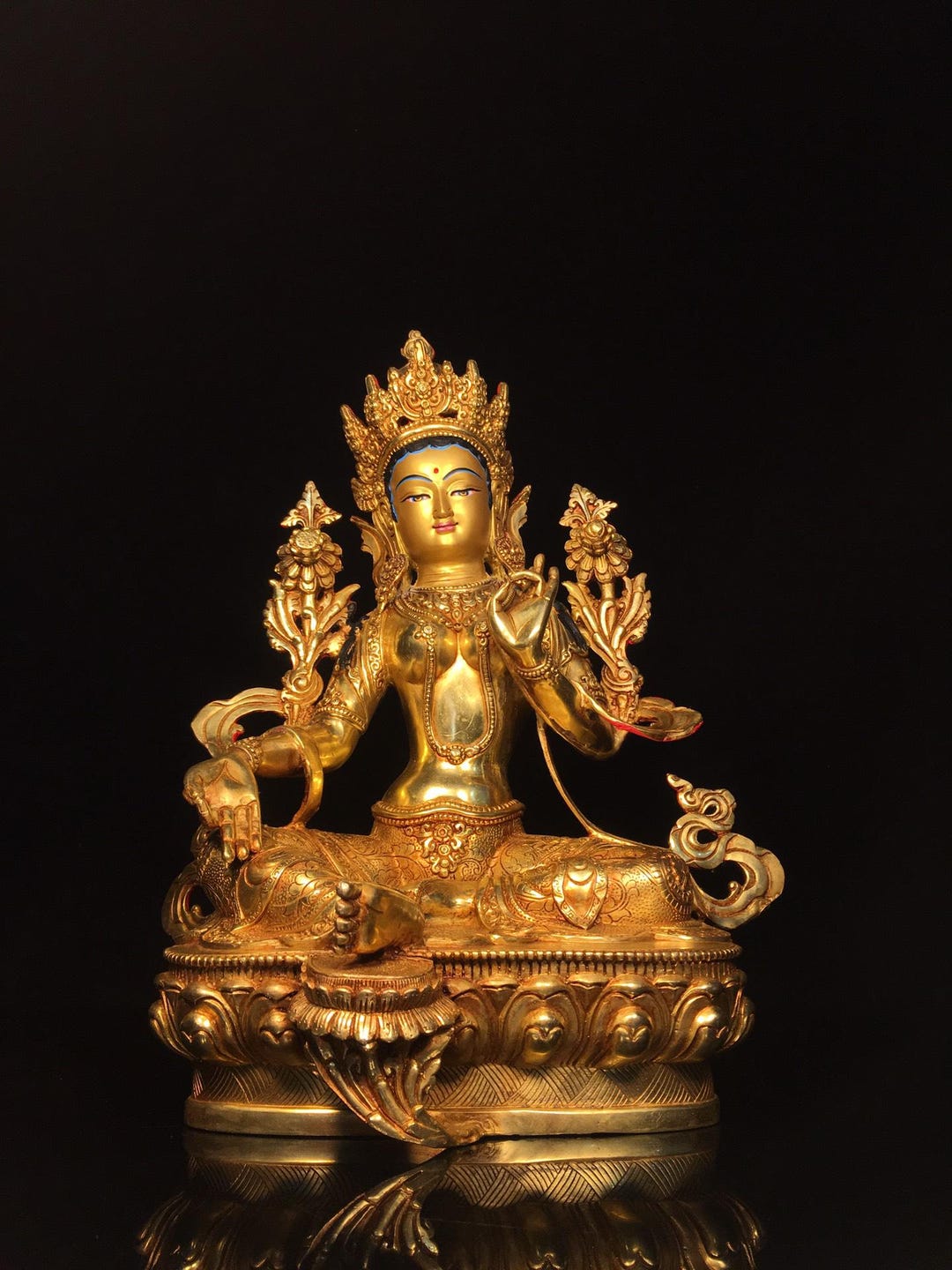 Chinese Antique Pure Hand-carved Pure Copper Gilt Green Tara Buddha ...