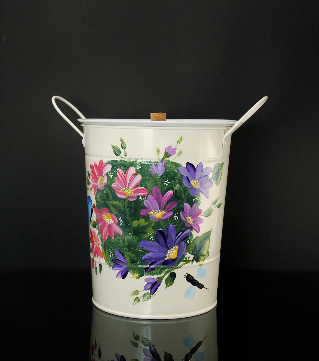 Hand-painted Daisy Countertop Compost Bin: Metal Kitchen Container - Etsy