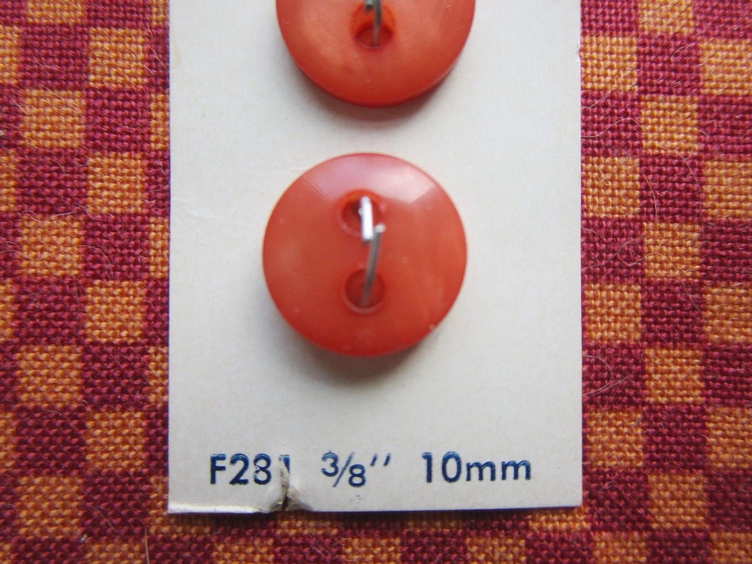15 Vintage Colorifics by Streamline Rusty Orange Plastic Buttons, 3/8 ...