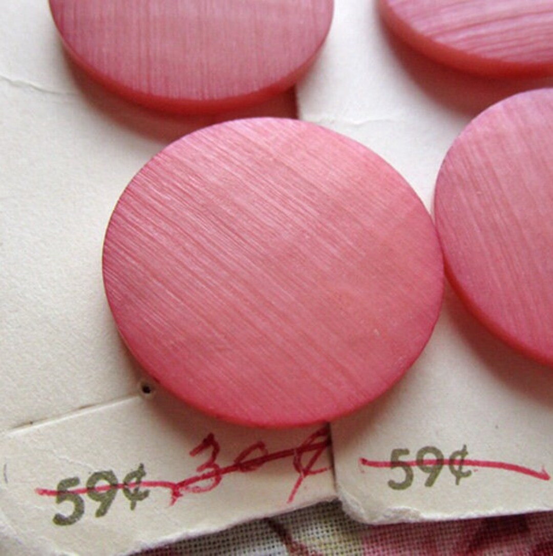 4 Vintage La Mode Dusky Pink Plastic Buttons, 1-1/8 28.5mm With Brass ...