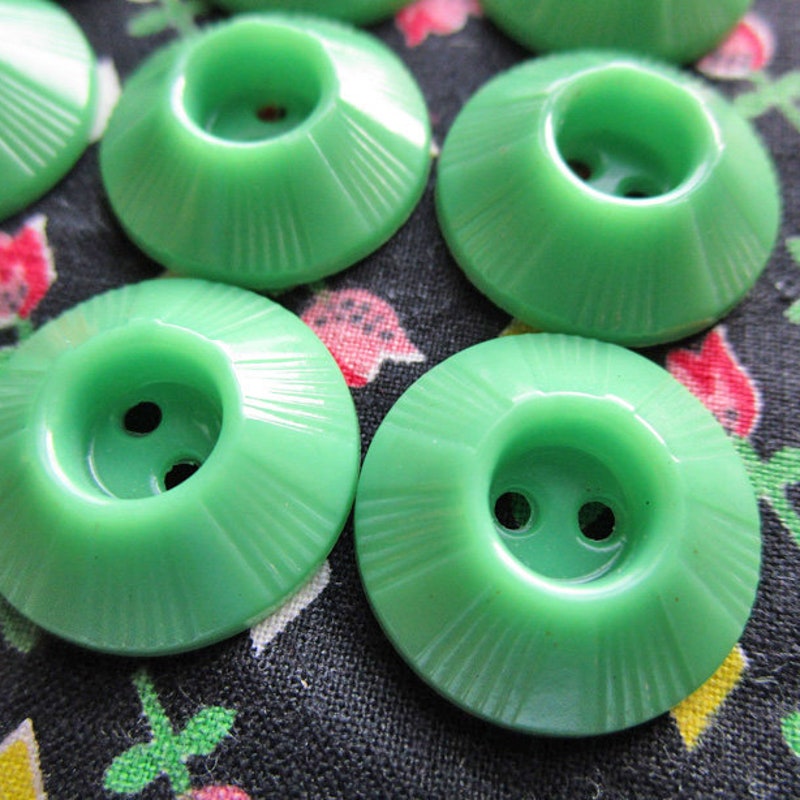 Plastic Buttons - Etsy