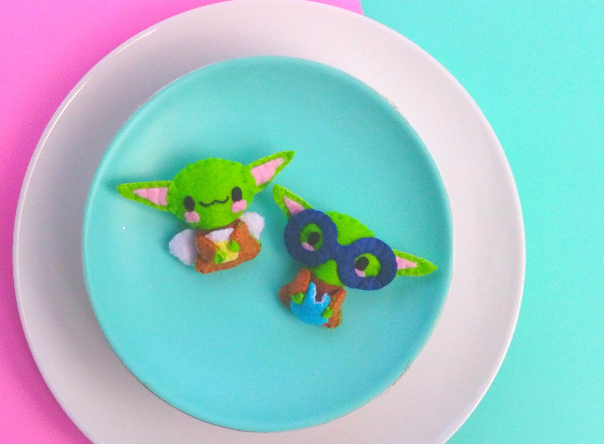 Cute Baby Yoda Brooch Pattern Yoda Felt Pattern Mini Yoga Felt Doll ...