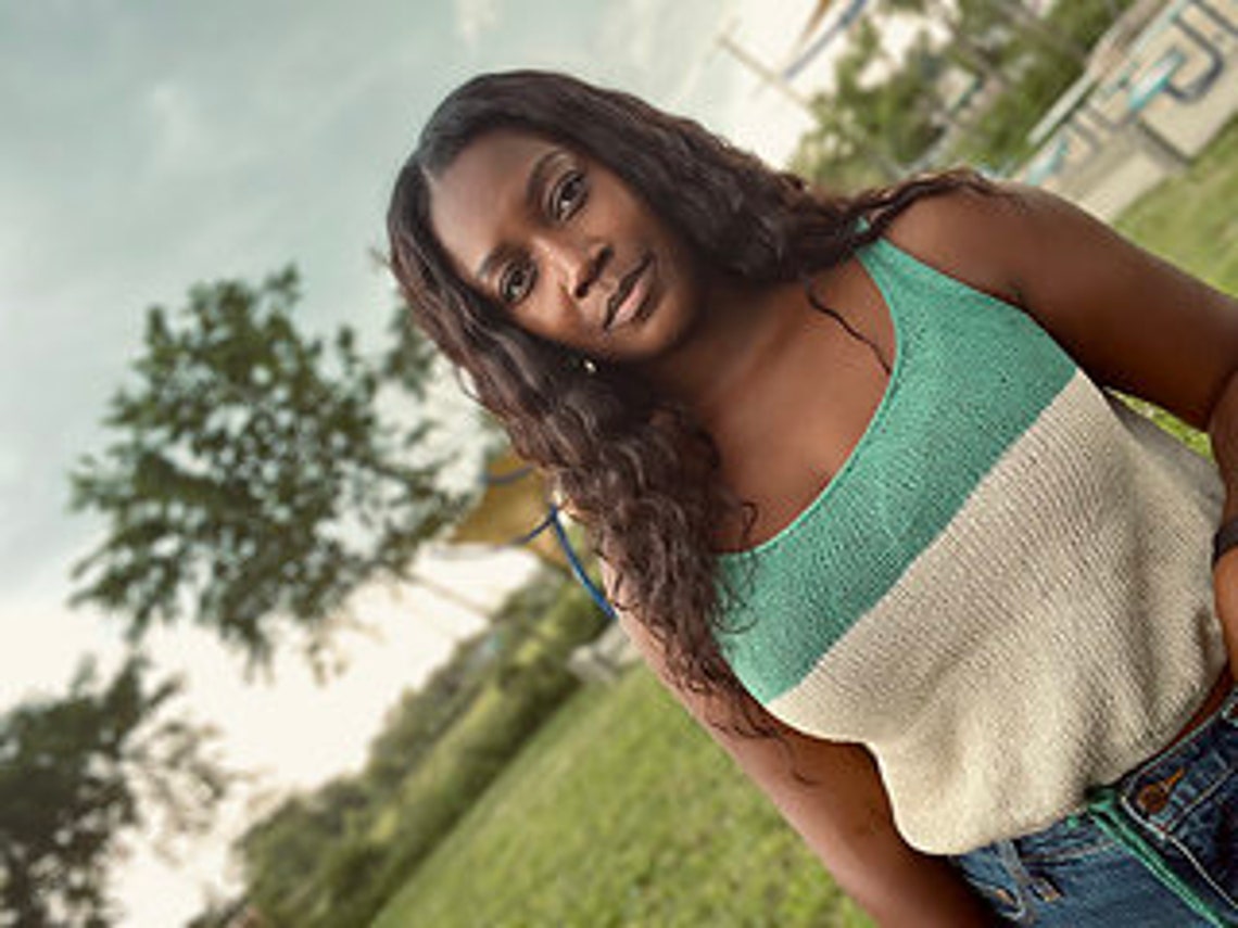 Knitting Pattern // Half Full Tank - Etsy