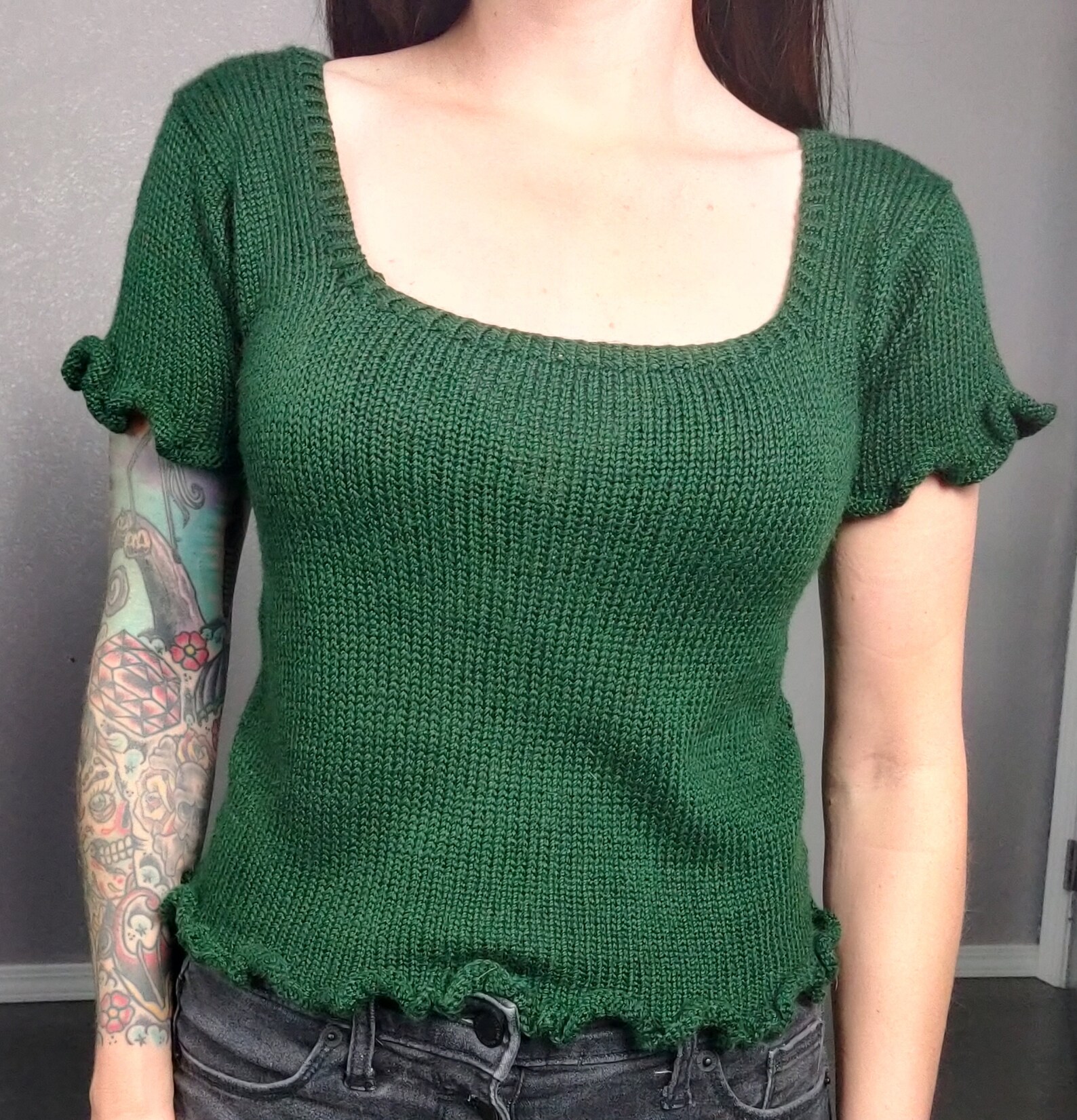 Knitting Pattern // Ruffle Crush Top - Etsy