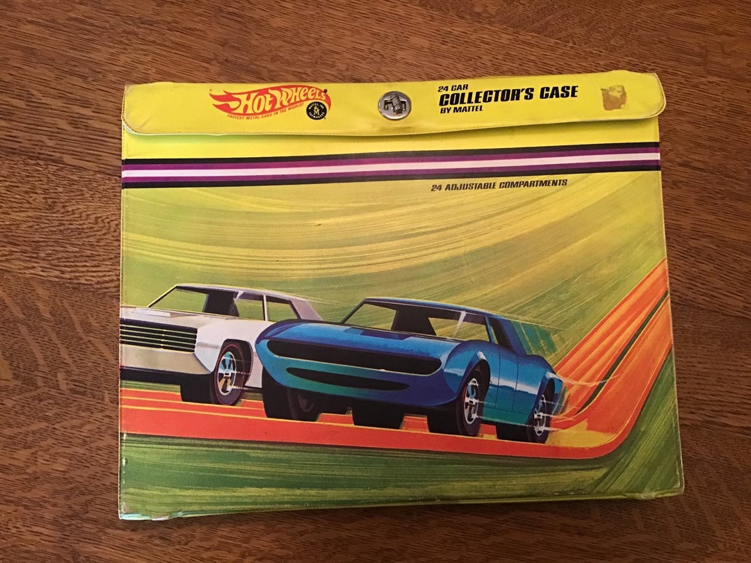 Hot Wheels Collectors Case, 1968, by Mattel With 24 Hot Wheels Cars ...