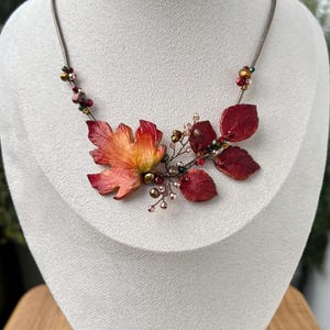 Autumn Forest Leaves Necklace Fall Maple Leaf Jewelry Autumn Woodland ...
