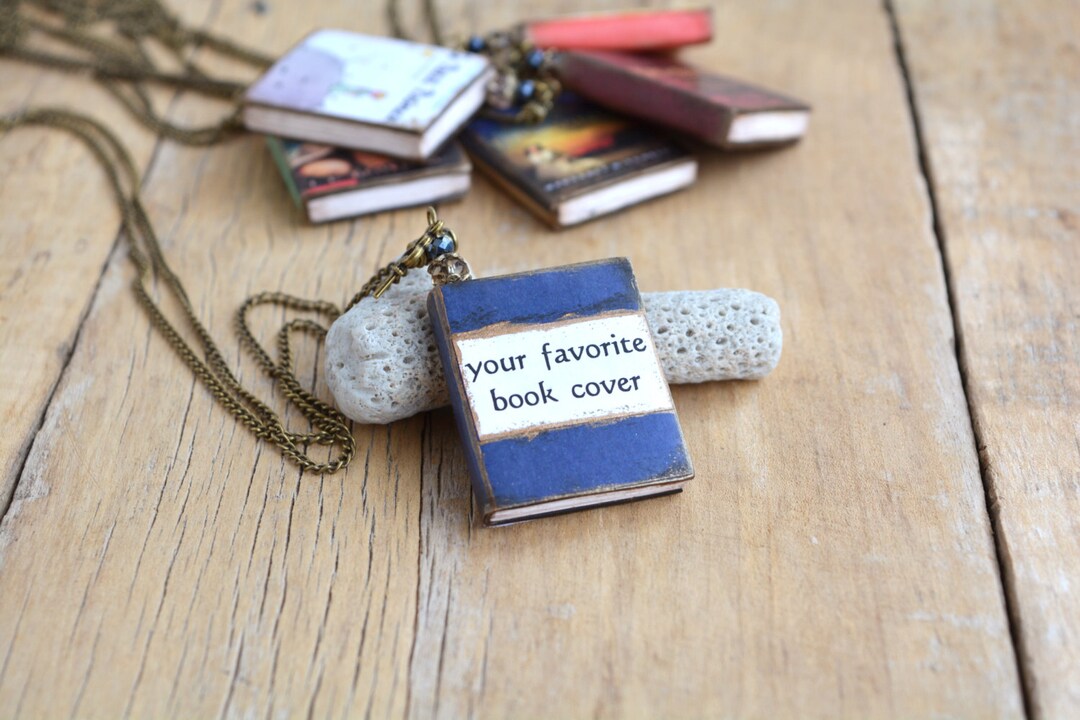 Personalized Book Necklace, Custom Novel Charm Jewelry, Sentimental ...