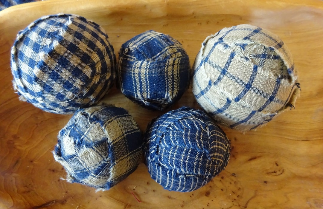 Rag Balls, Primitive Decor, Primitive Rag Balls, Homespun Rag Balls ...
