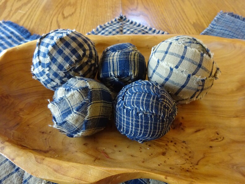 Rag Balls, Primitive Decor, Primitive Rag Balls, Homespun Rag Balls ...