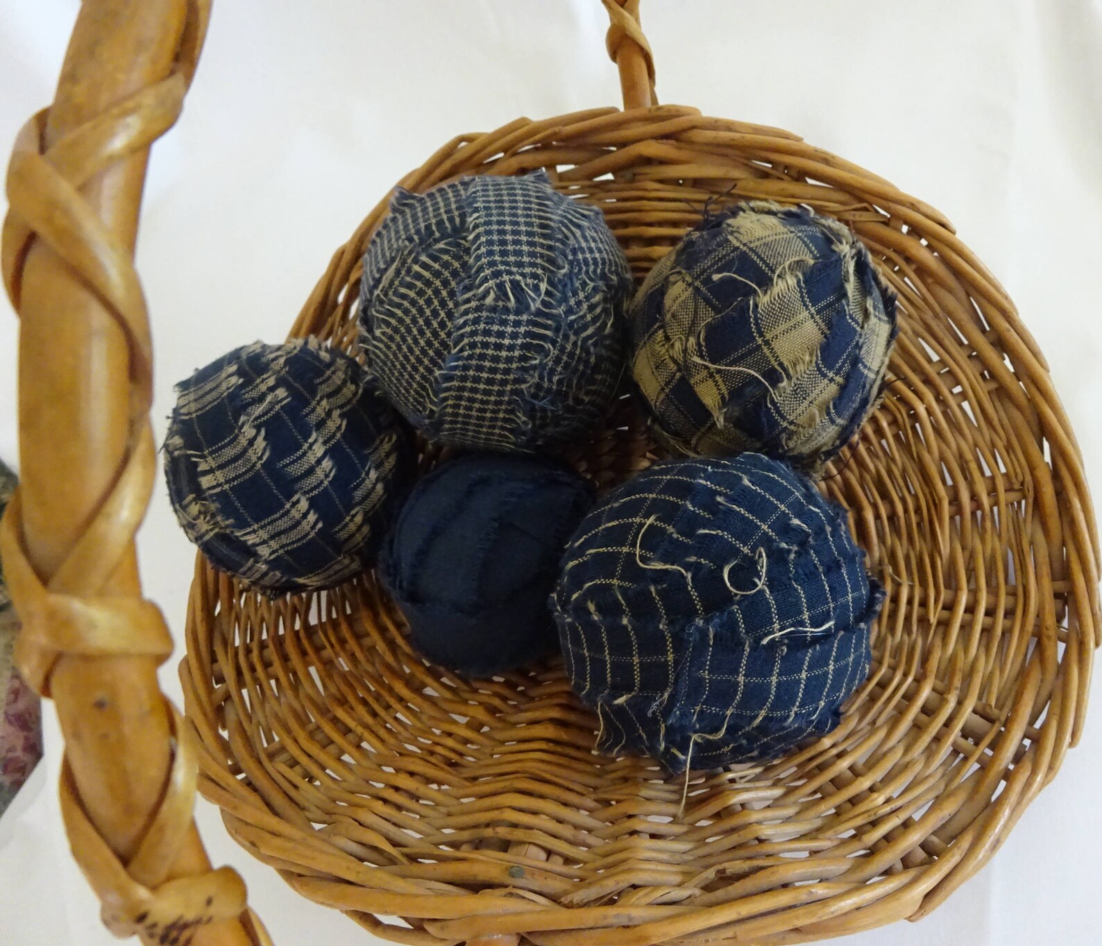 Rag Balls Homespun Rag Balls Christmas Bowl Filler - Etsy