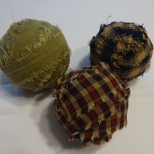 Rag Balls, Homespun Rag Balls, Christmas Bowl Filler, Patriotic Rag ...