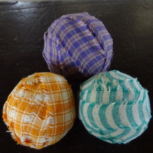 Rag Balls, Primitive Decor, Primitive Rag Balls, Homespun Rag Balls ...