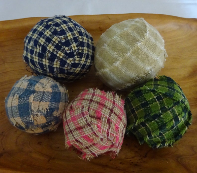 Rag Balls, Primitive Decor, Primitive Rag Balls, Homespun Rag Balls ...