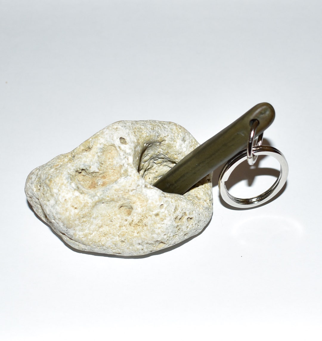 Natural Stone Keychain for Men Rock Keychain for Dad Beach Stone ...