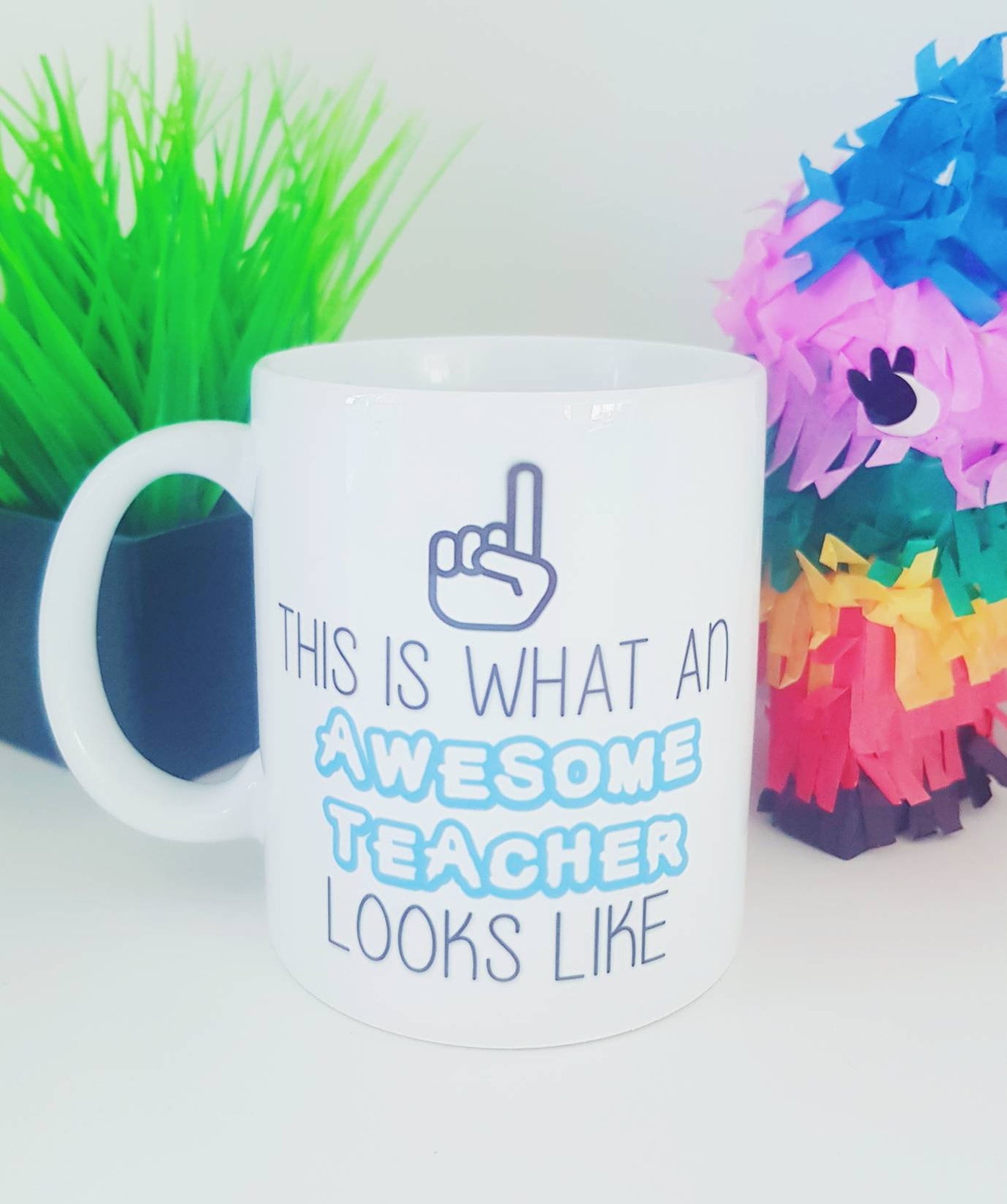 Personalised This is What an Awesome Teacher Looks Like Mug - Etsy